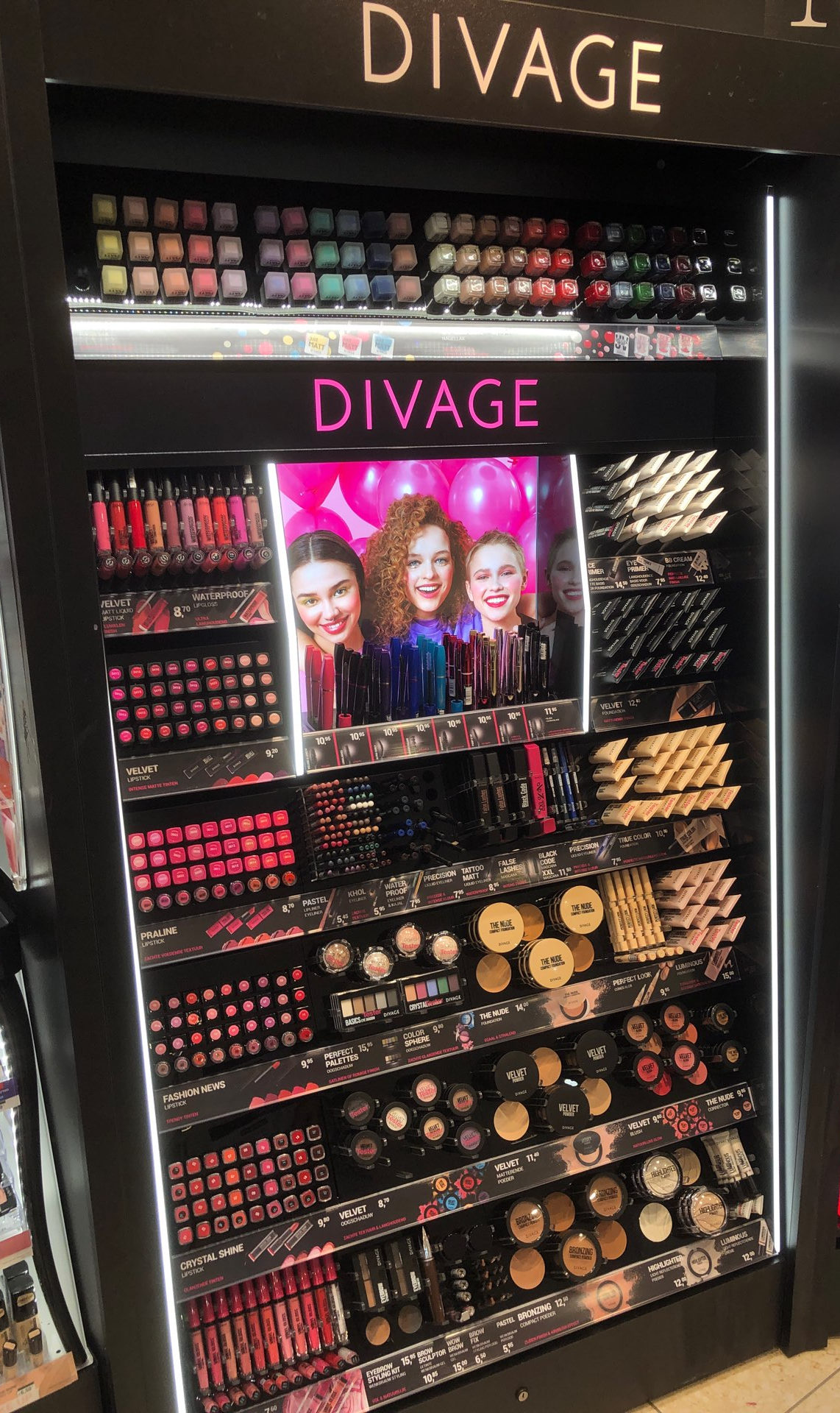 Launch of makeup brand Divage at Etos - Vlastuin